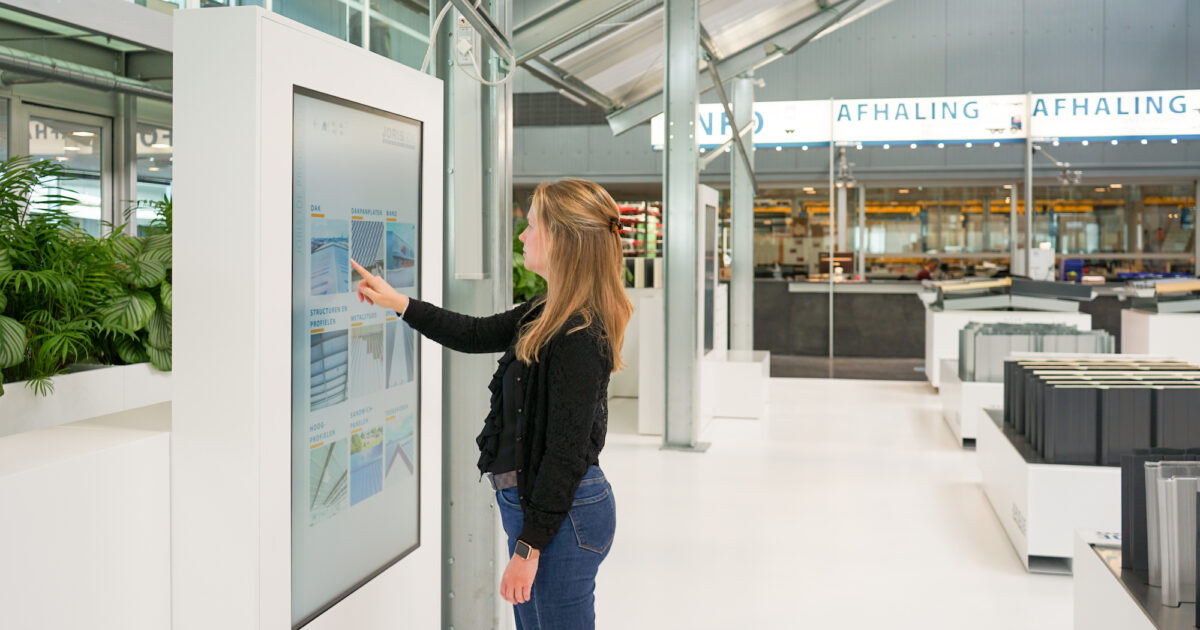 Digitale showroom bij Joris Ide in Zwevezele | Ocular